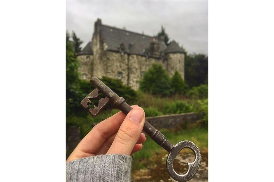 Un pari fou : ils plaquent tout pour restaurer une ruine en Écosse ...