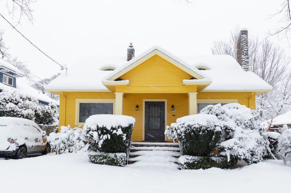 Homes vs The Snow | loveproperty.com