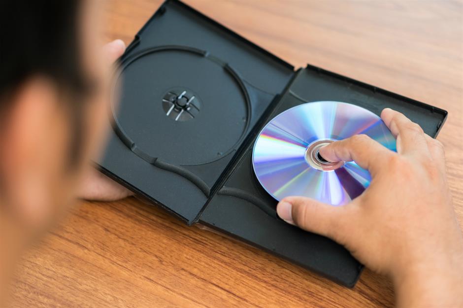 Netflix’s history from DVD rentals to top streaming service | loveinc.com