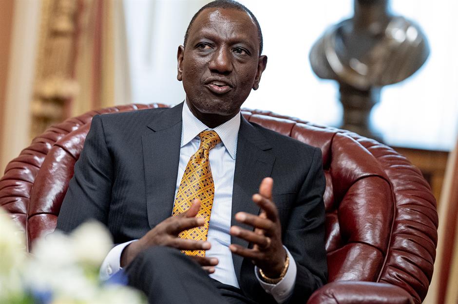 Découvrez les 18 chefs d’État les plus riches de la planète | lovemoney.com