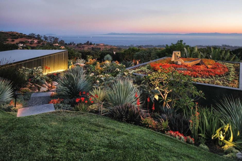 9 incredible billionaire backyards you won’t believe | loveproperty.com