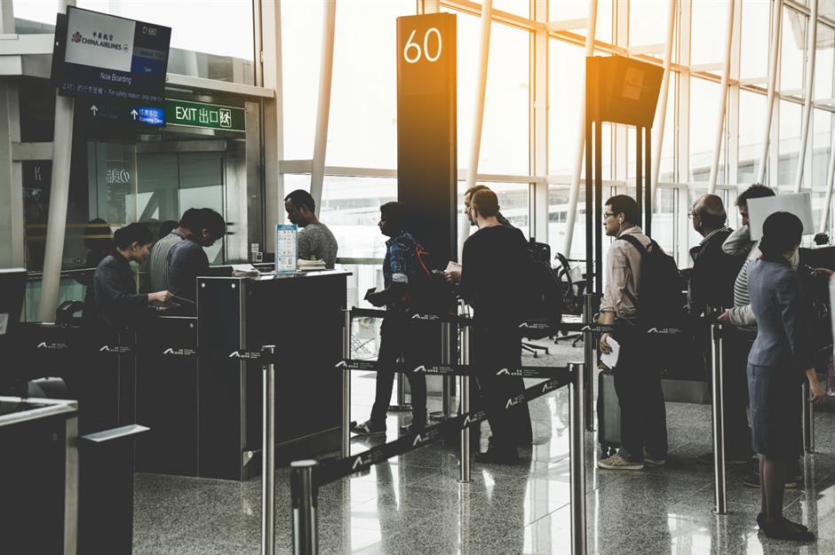 Fliegersprache: Mit diesen Codes kommuniziert die Flugzeugcrew ...