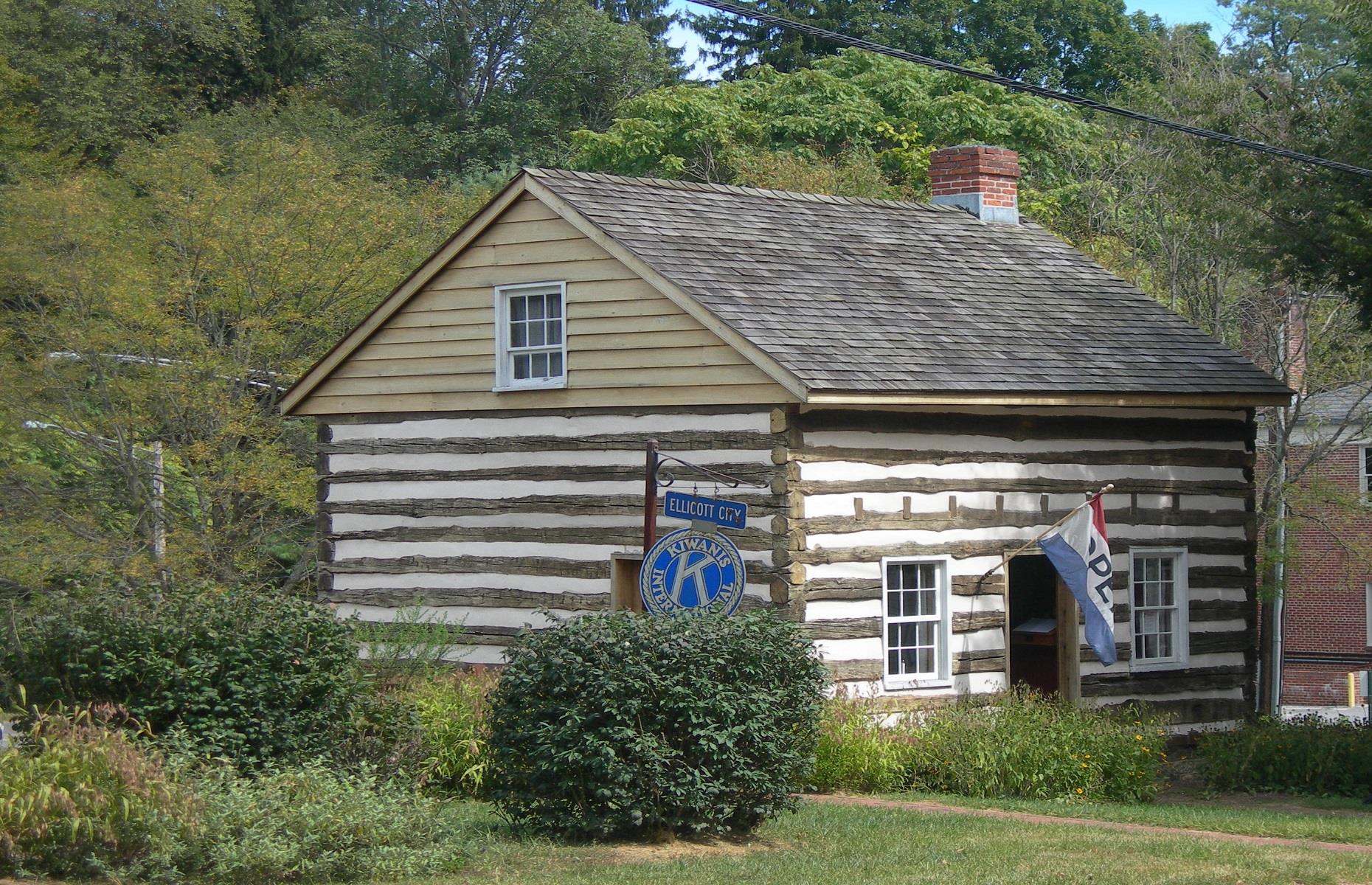 Historic homes that were picked up and moved to a new plot | lovemoney.com