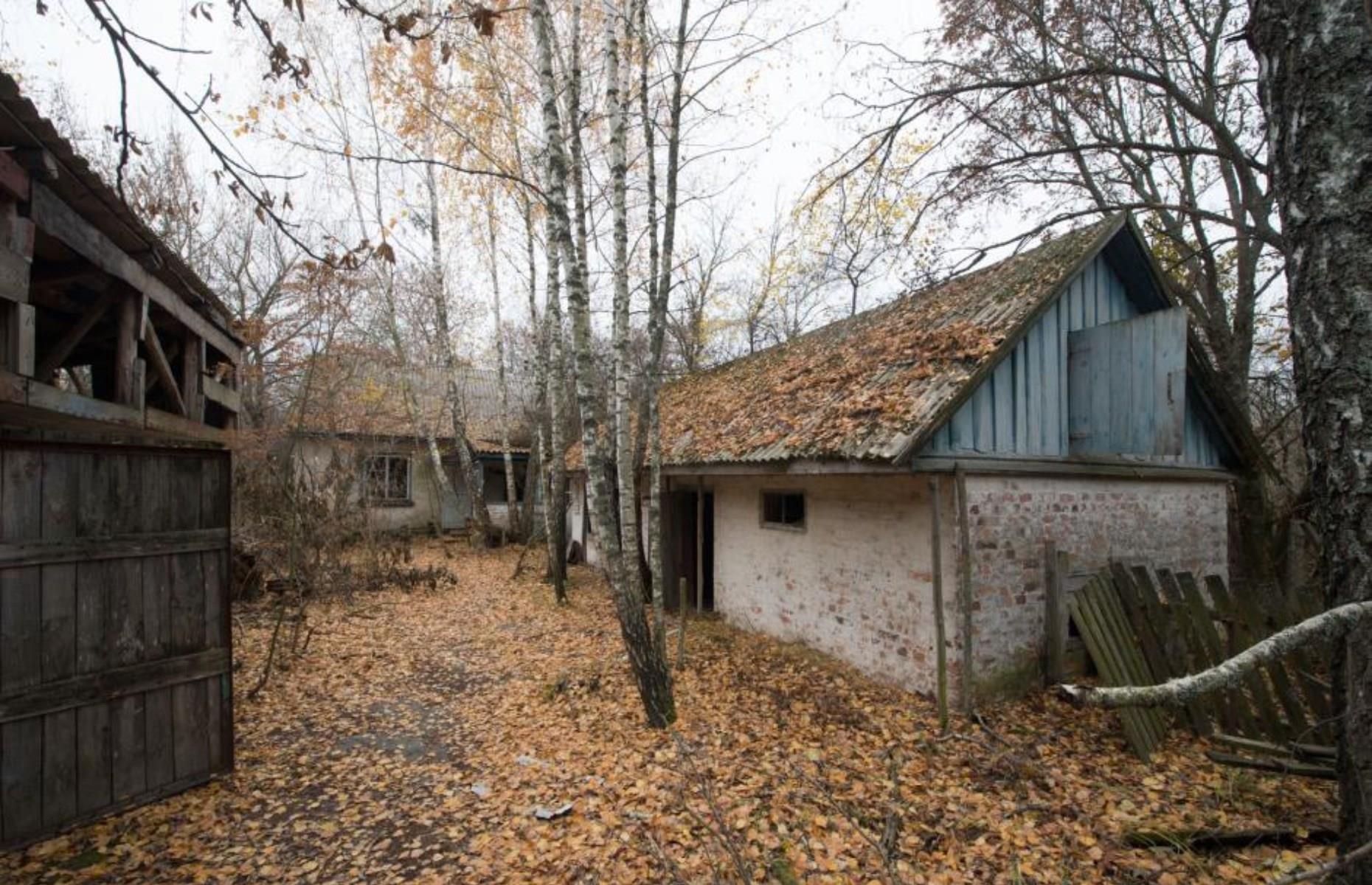 Disappearing homes: from sinkholes to unexplained mysteries | lovemoney.com