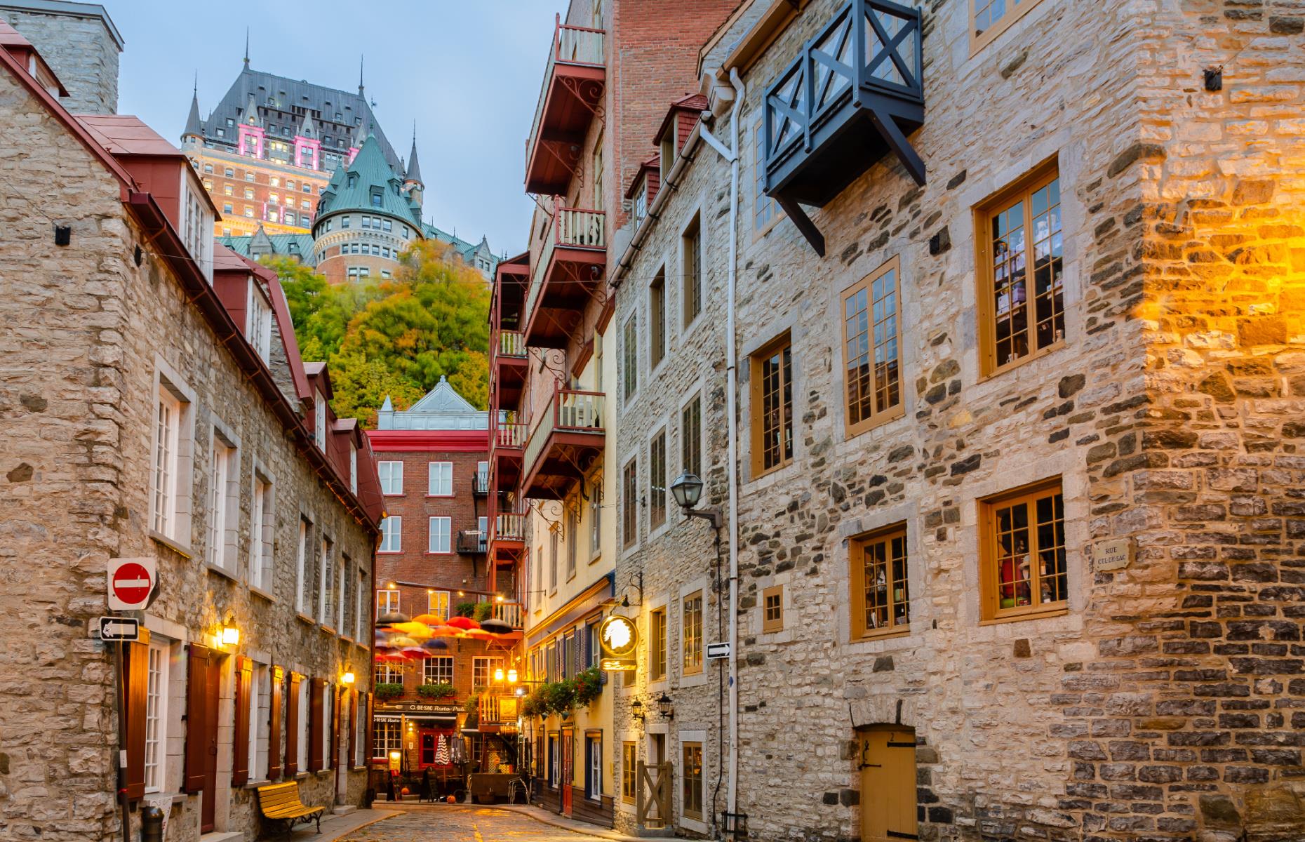 Historic Canada Tourist Attractions Worth A Visit Lovemoney Historic Canada Tourist Attractions Worth A Visit Lovemoney