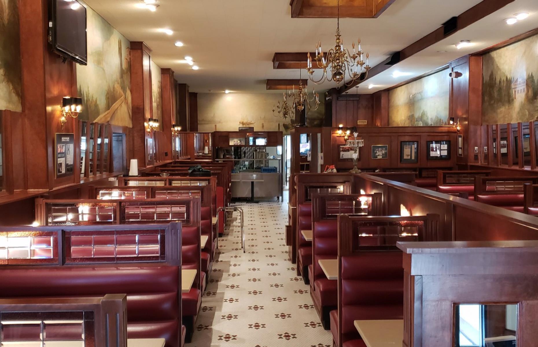 The most historic fast food spots in America | lovemoney.com