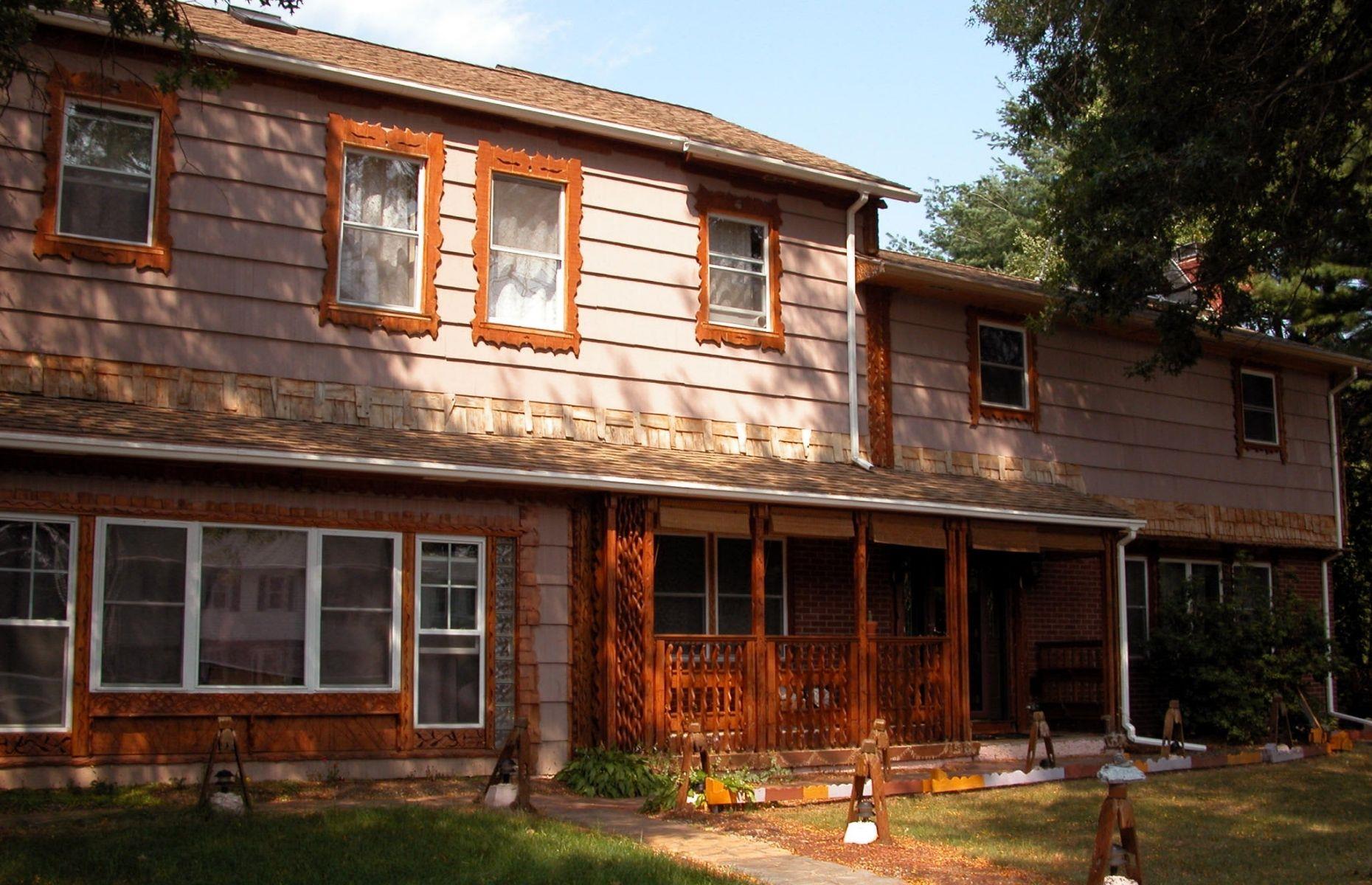 Are these the world's weirdest real estate listings? | lovemoney.com