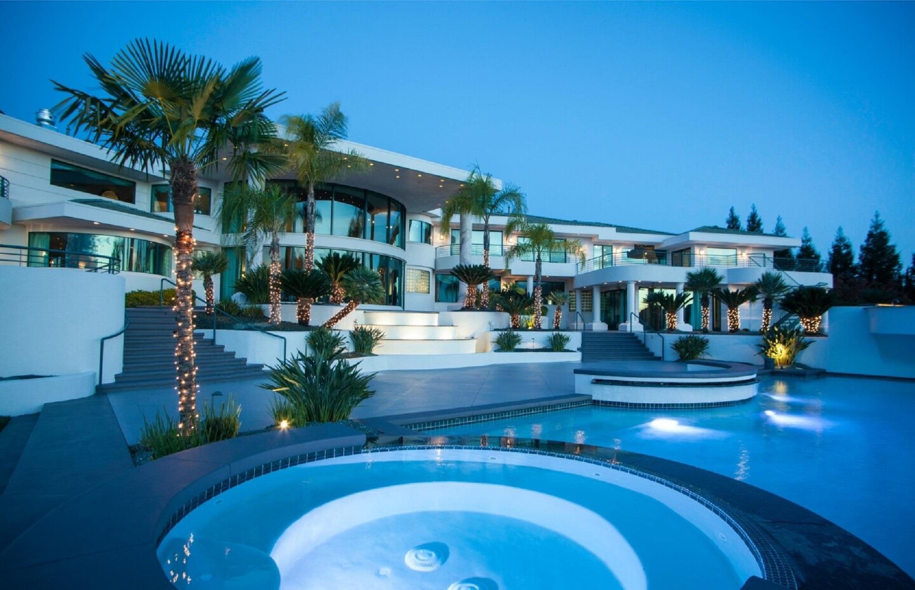 Inside Sylvester Stallone's $58m mansion and more 80s star homes | lovemoney.com