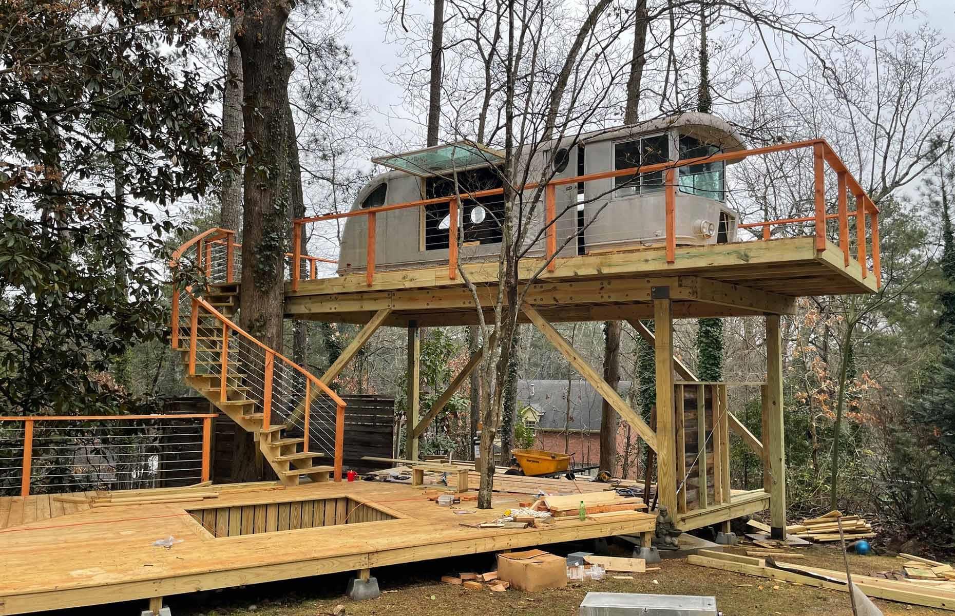 This dad built a treehouse for his family in the pandemic | lovemoney.com