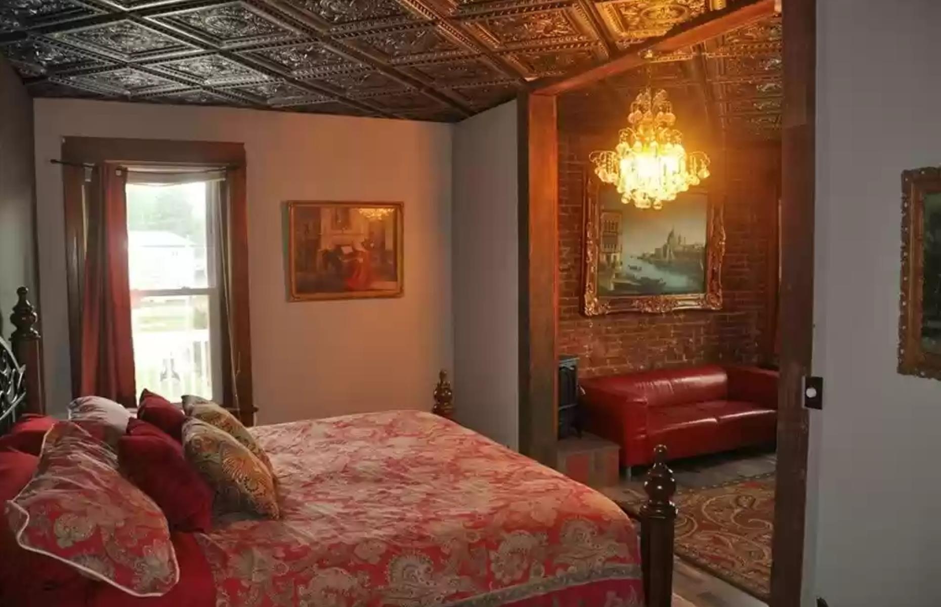 6 real haunted homes for sale (ghosts included) | lovemoney.com