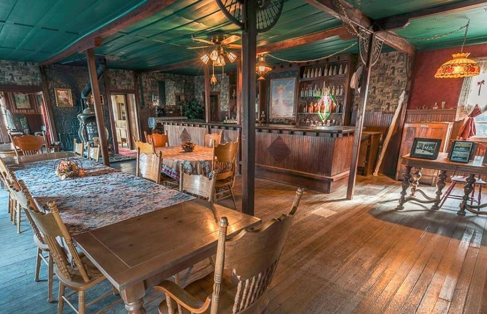 The man who spent lockdown in his own private ghost town (copy ...
