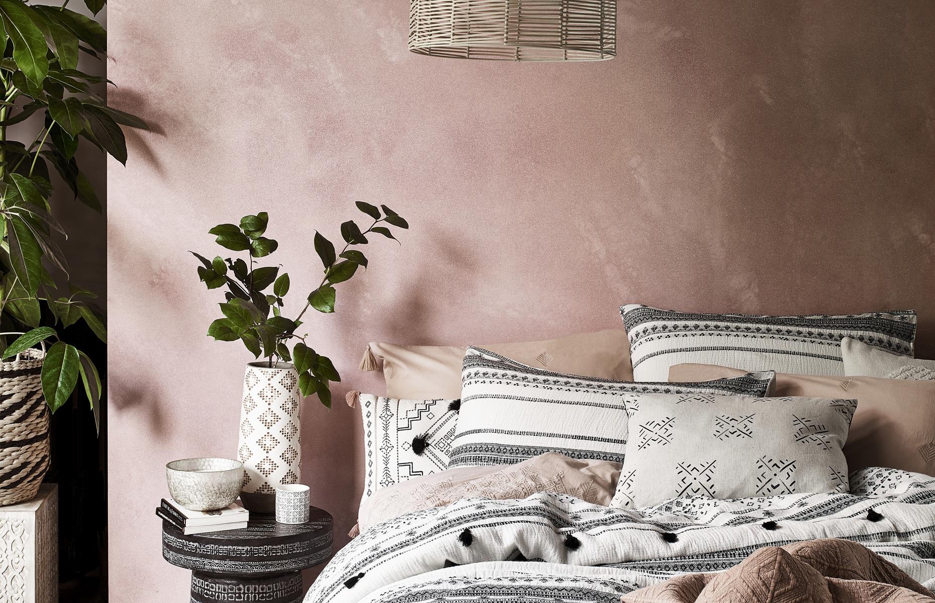 Spring decorating ideas for the new season (copy) | lovemoney.com