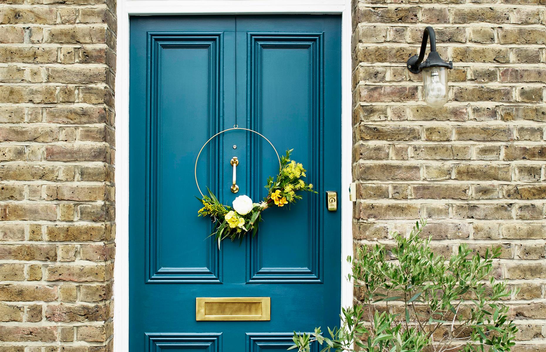 Spring decorating ideas for the new season (copy) | lovemoney.com