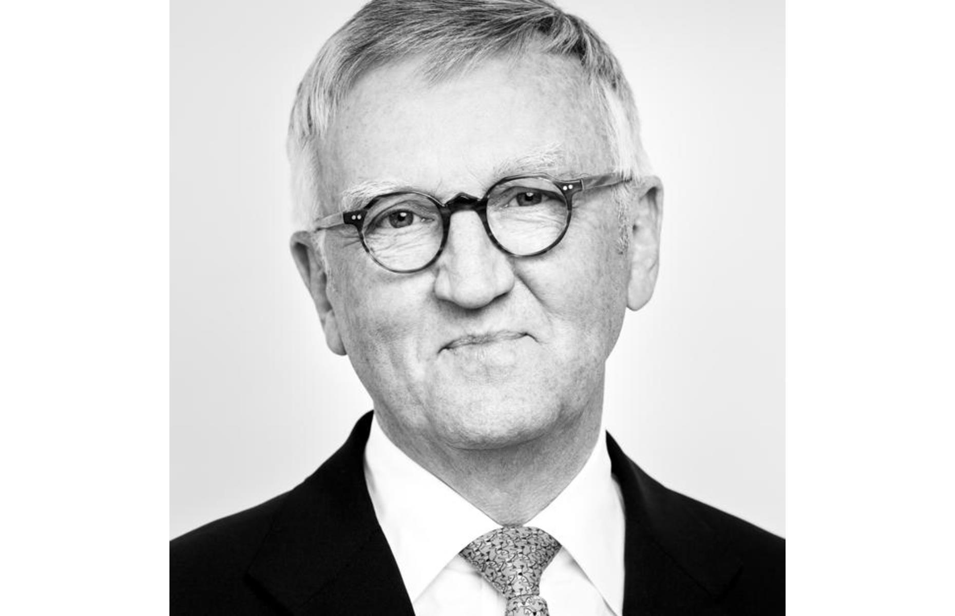 Billionaires with no kids to leave their fortunes to | lovemoney.com