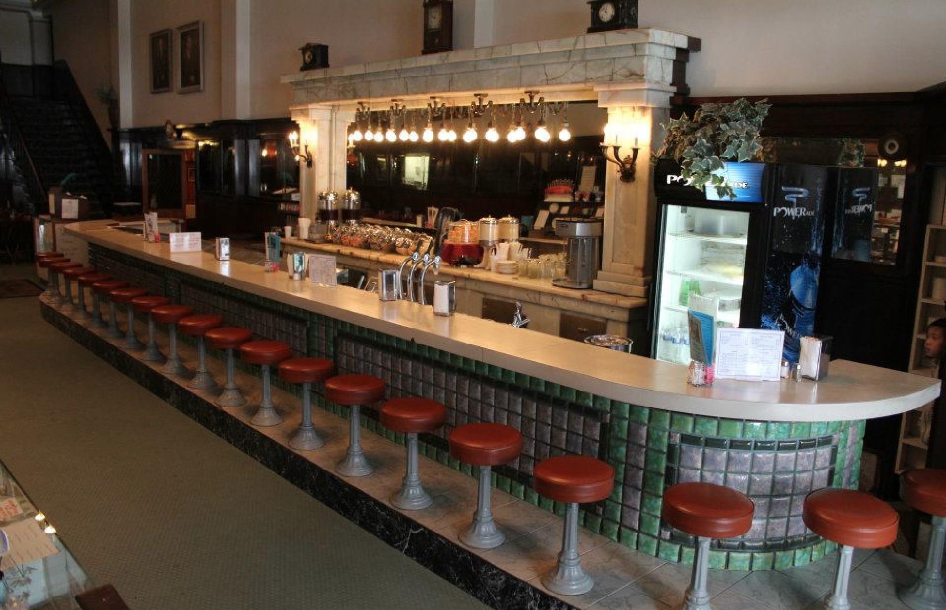 The most historic fast food spots in America | lovemoney.com