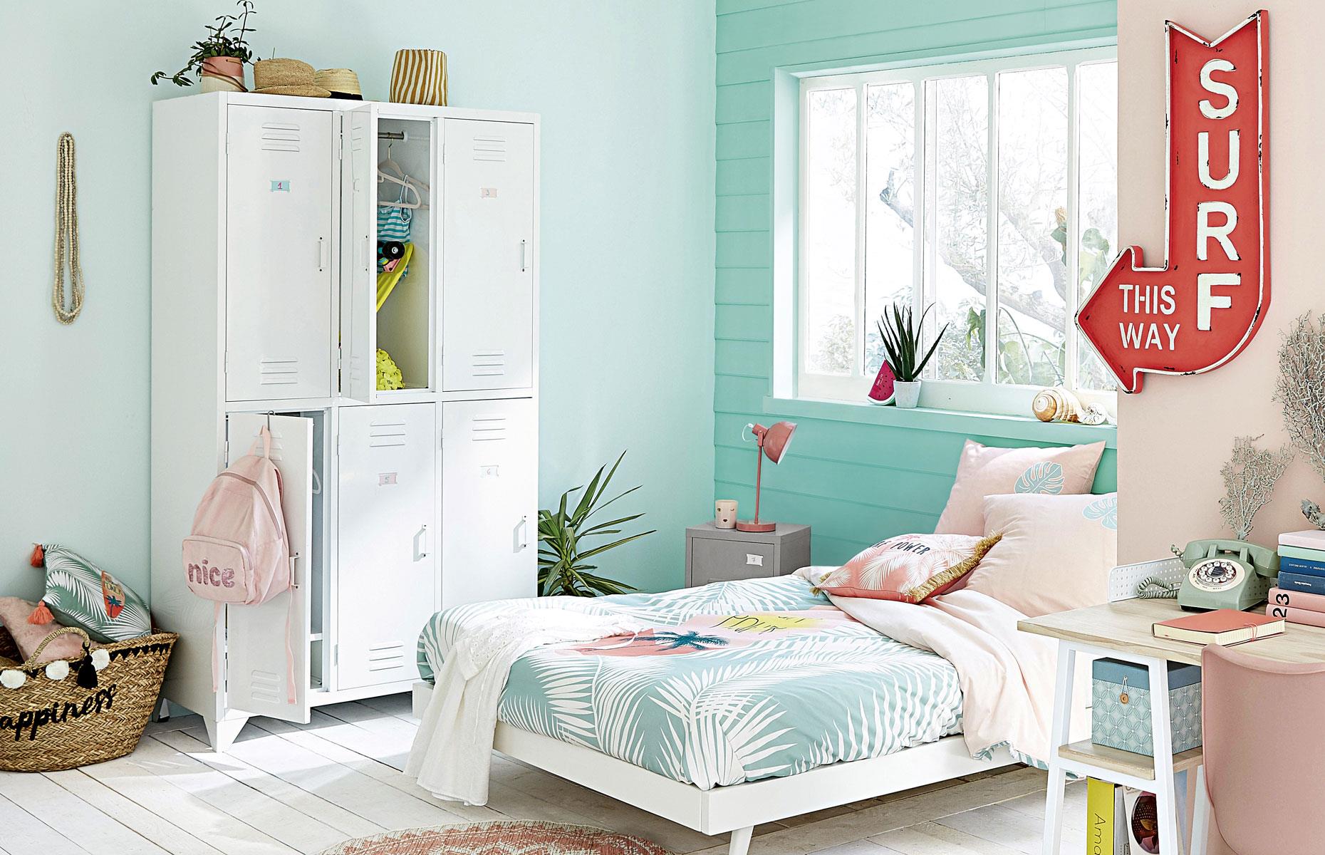 Surfer Girl Bedroom