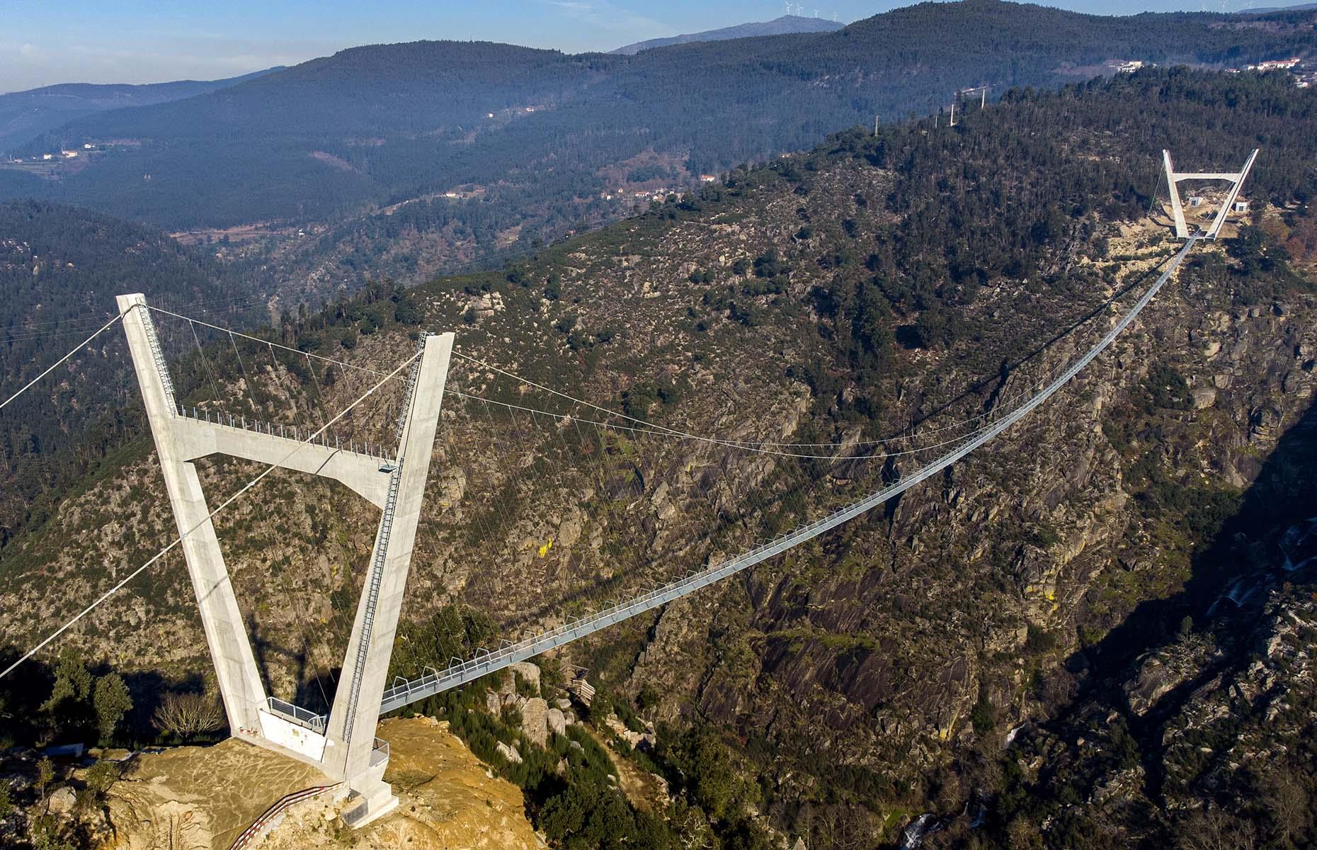 Breathtaking bridges that aren't for the faint-hearted | lovemoney.com