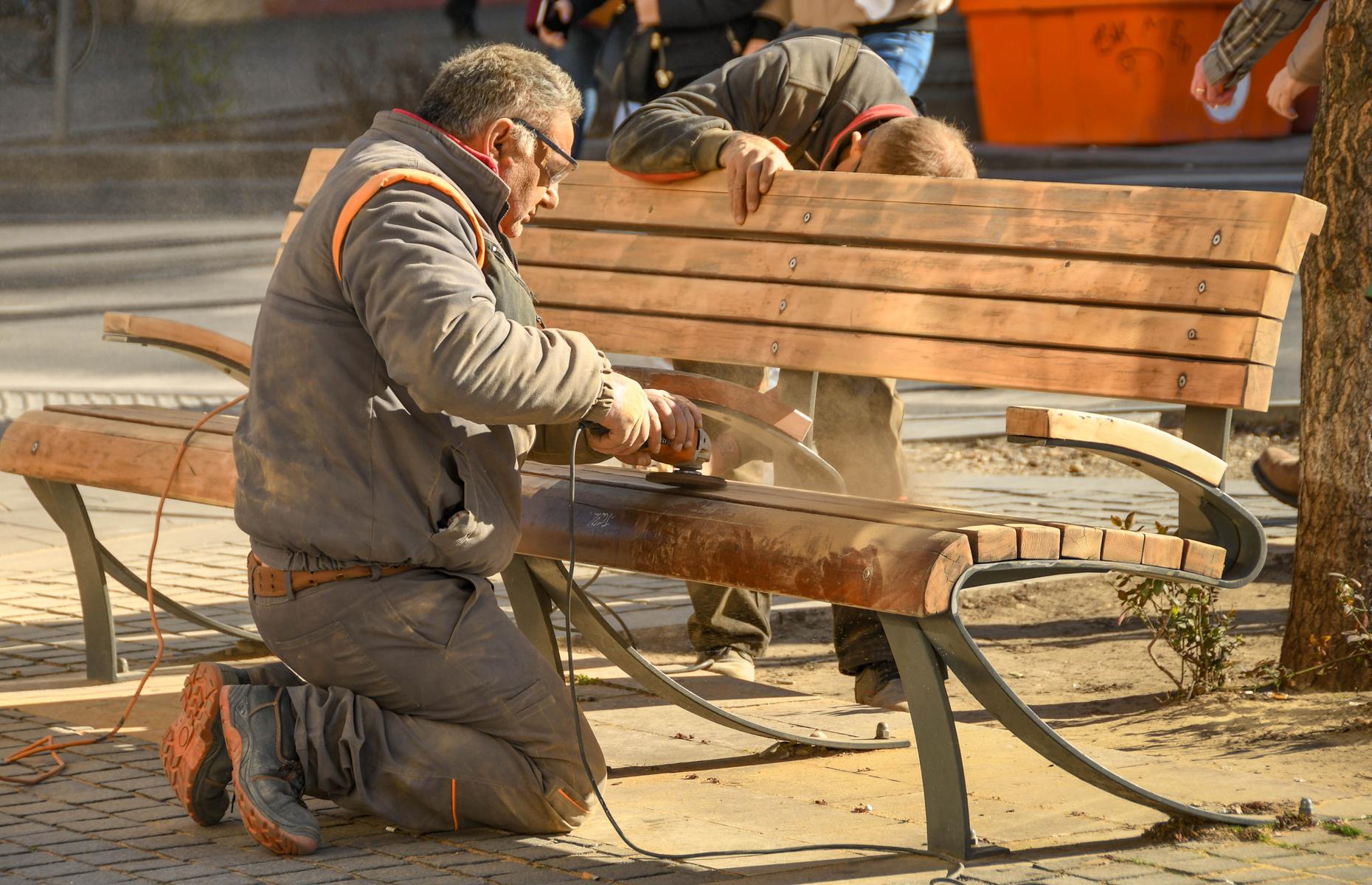 What the average person earns in different countries around the world ...