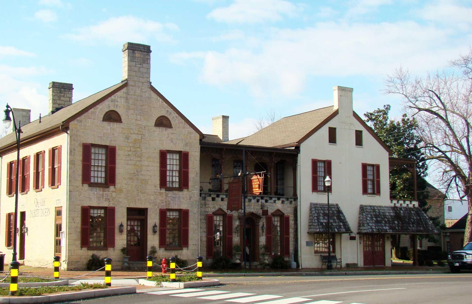 The most historic fast food spots in America | lovemoney.com