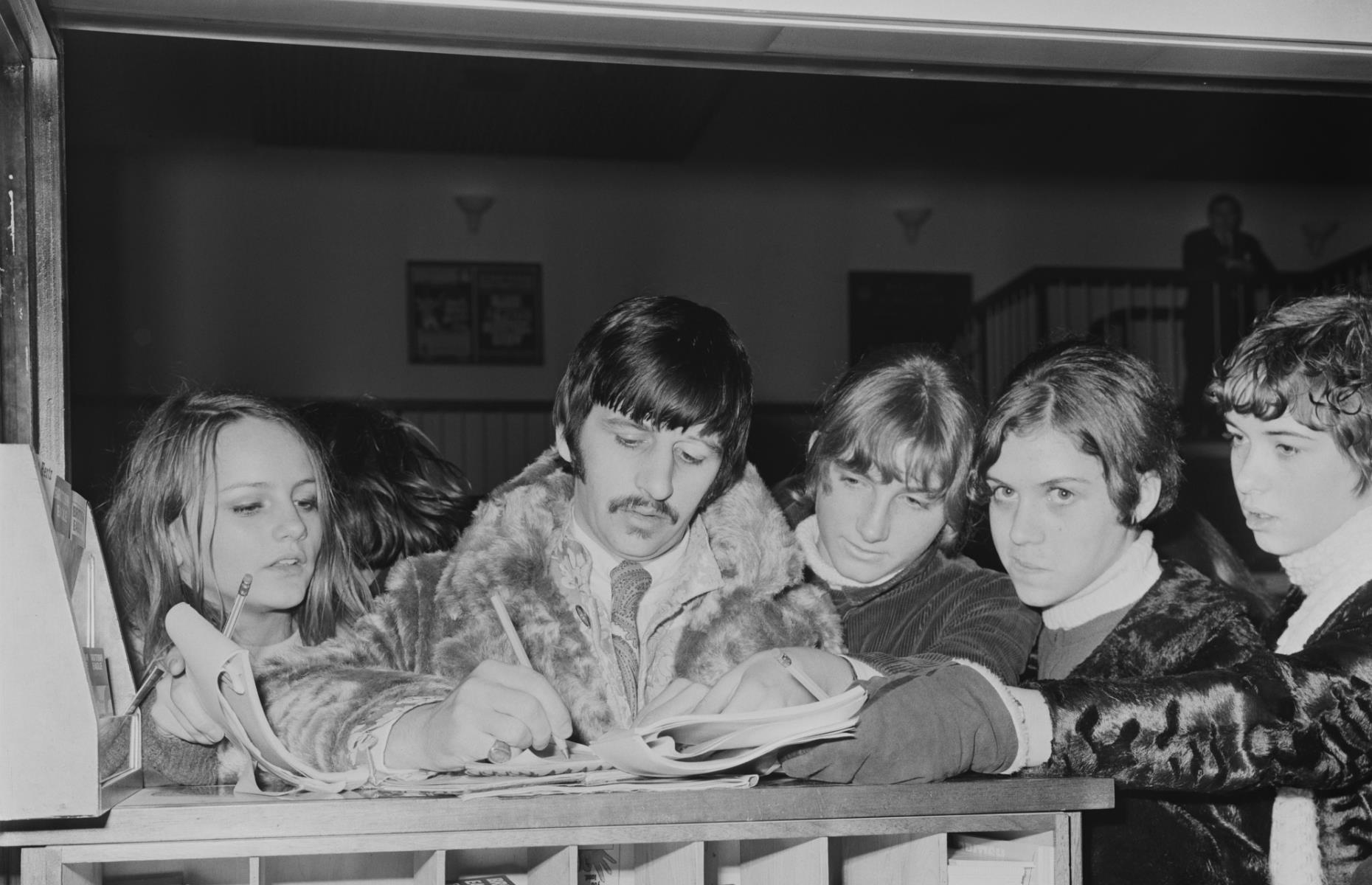 The world's most valuable autographs – and how to spot a fake ...