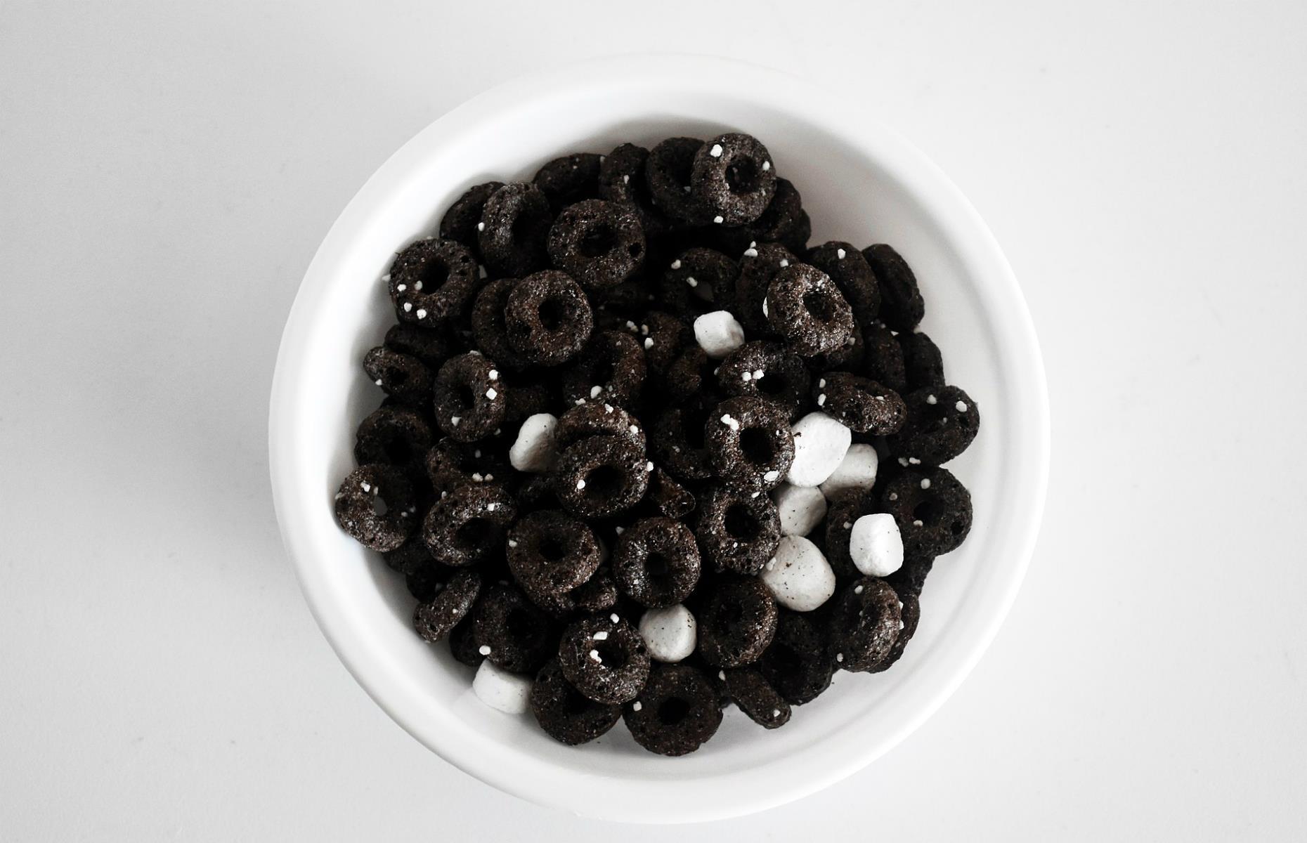 1990s foods we'll love forever | lovemoney.com