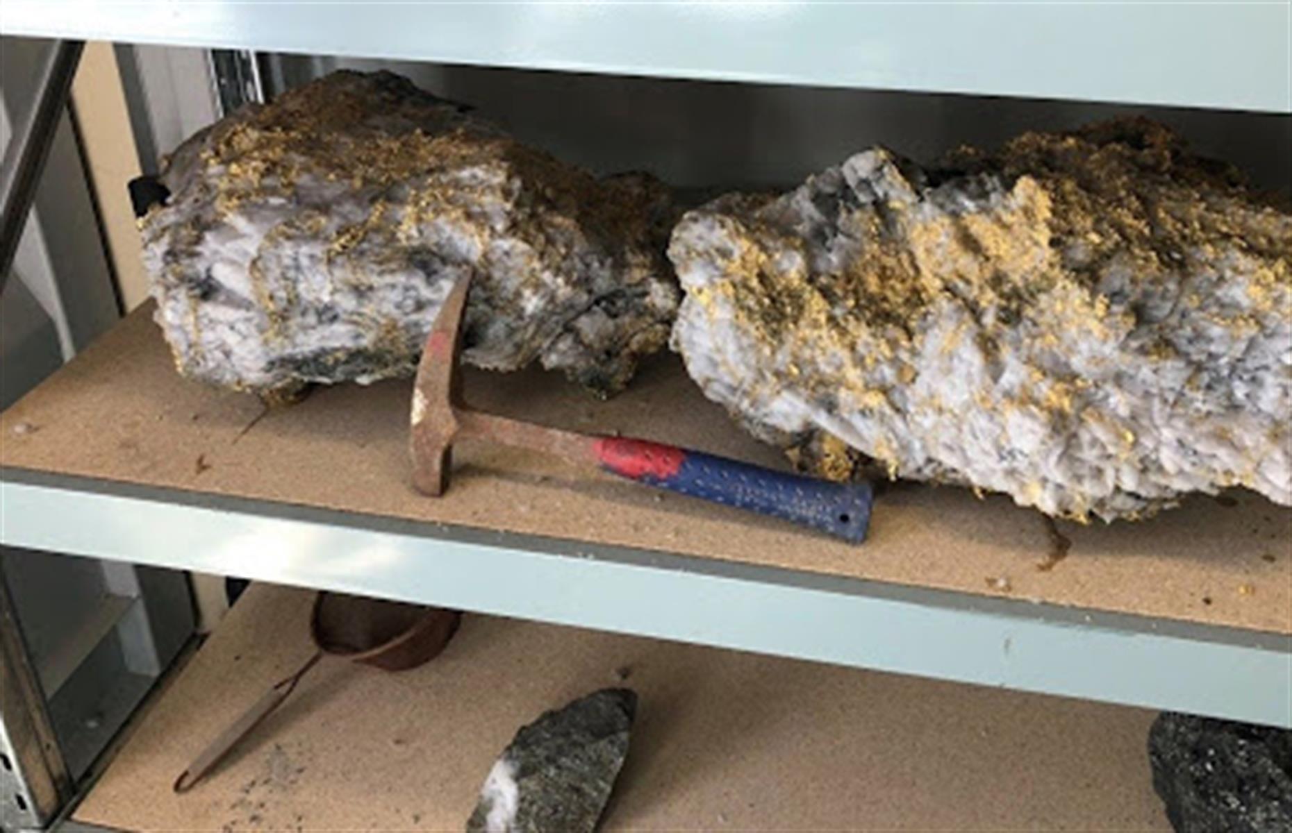 The largest nuggets of gold ever found | lovemoney.com