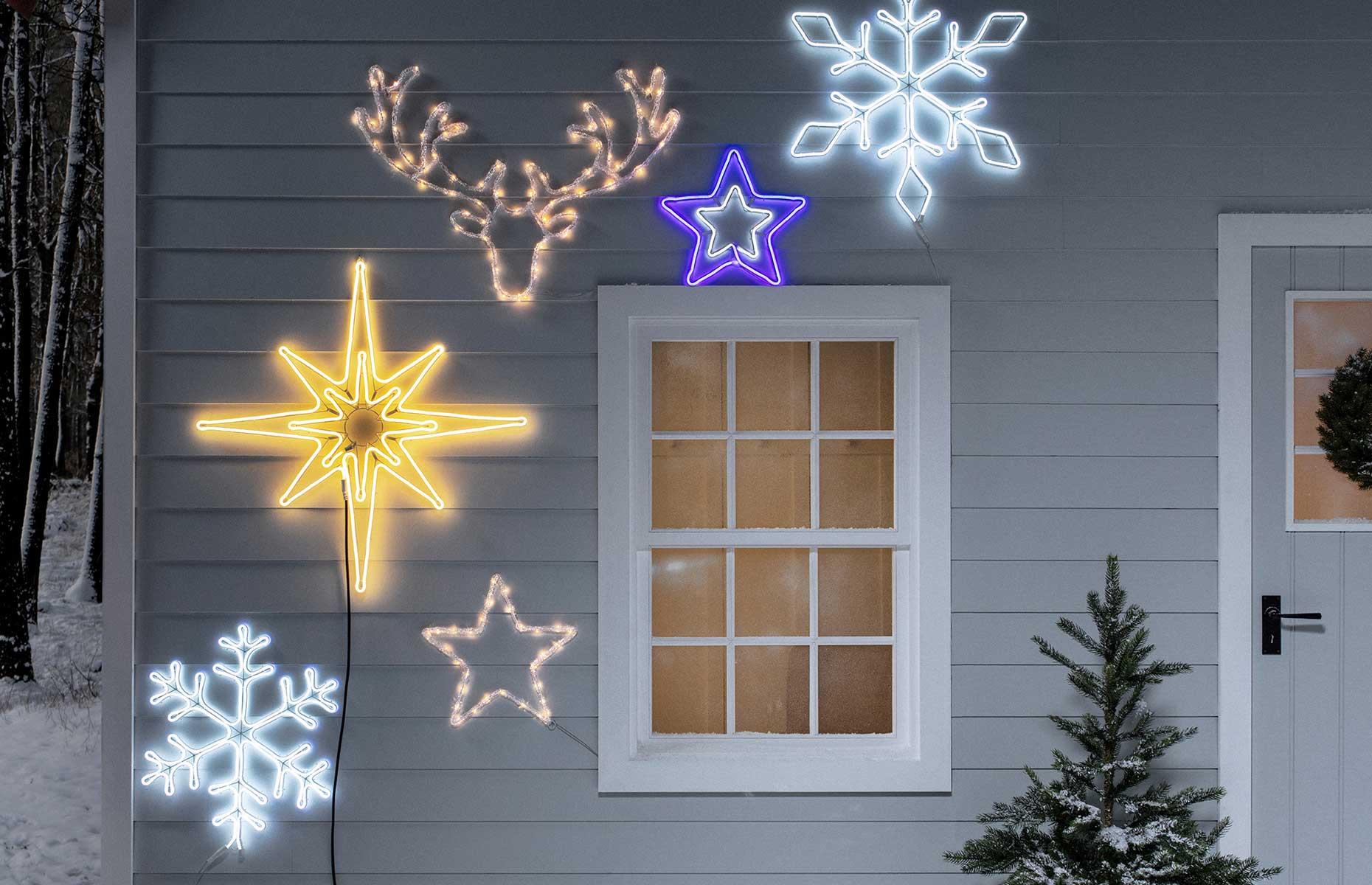 50 spectacular outdoor decorating ideas for the holidays | lovemoney.com