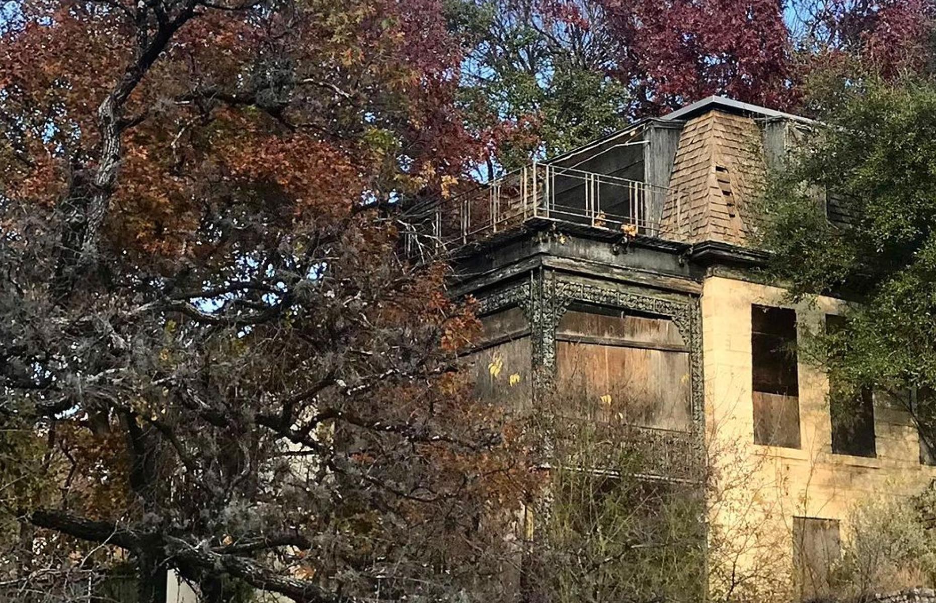 America's most endangered historic houses | lovemoney.com