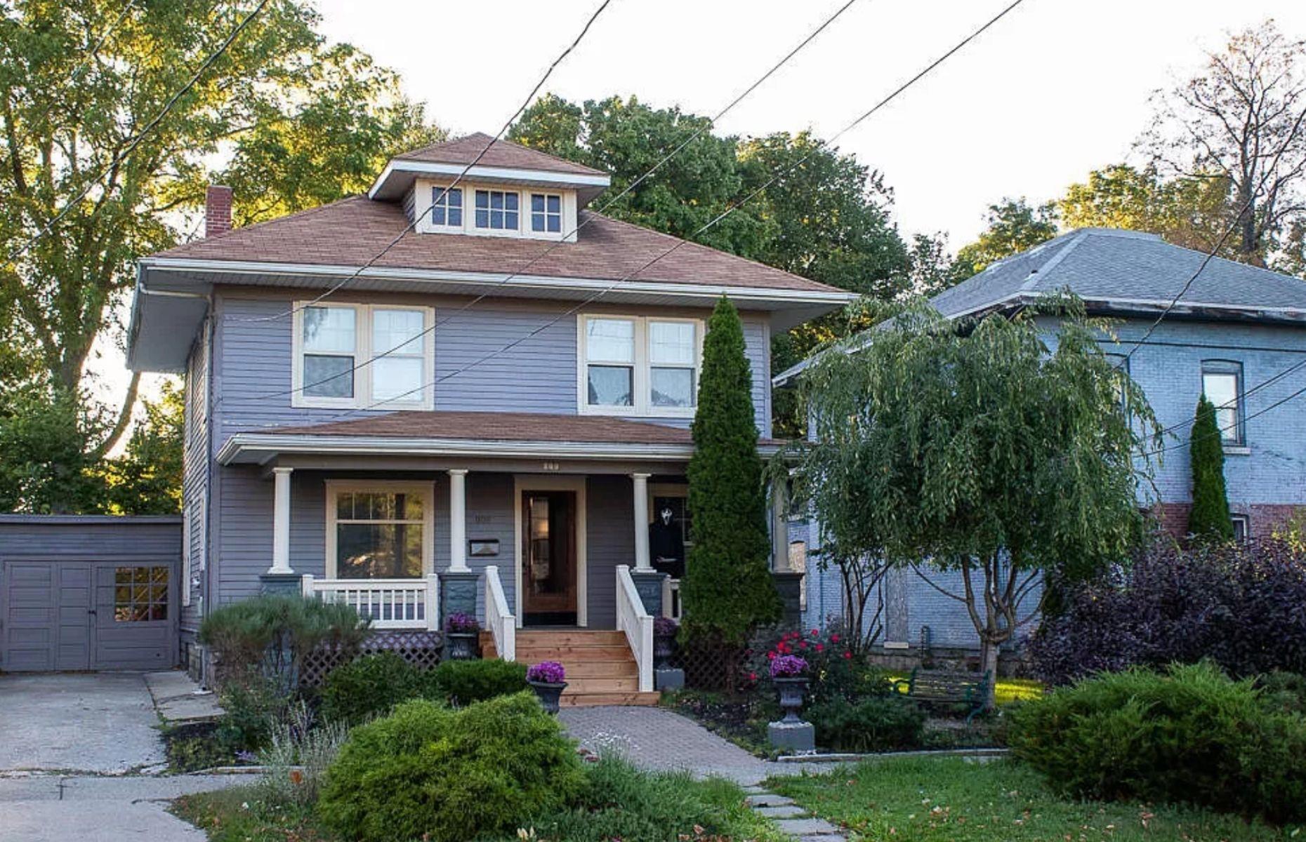 Are these the world's weirdest real estate listings? | lovemoney.com