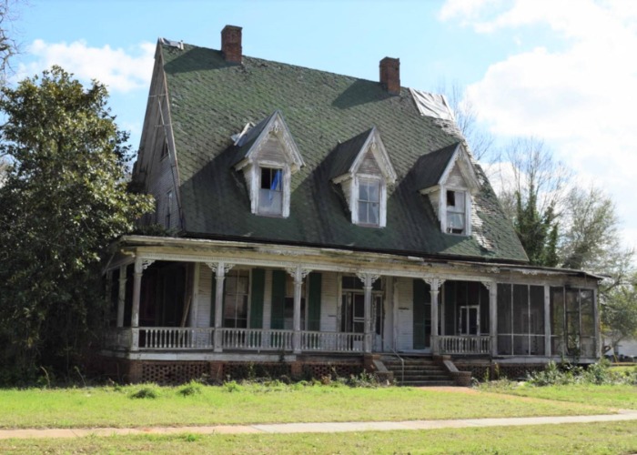 Lost forever: tour this historic time-warp home in Georgia before ...