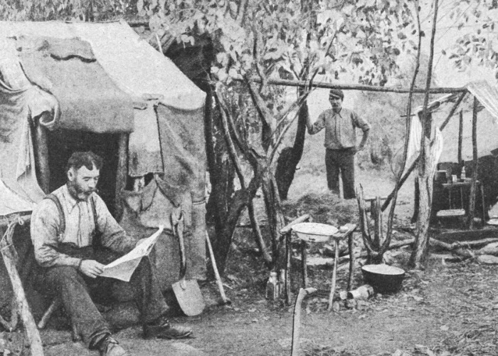 Incredible vintage photos show Australian homes through history ...