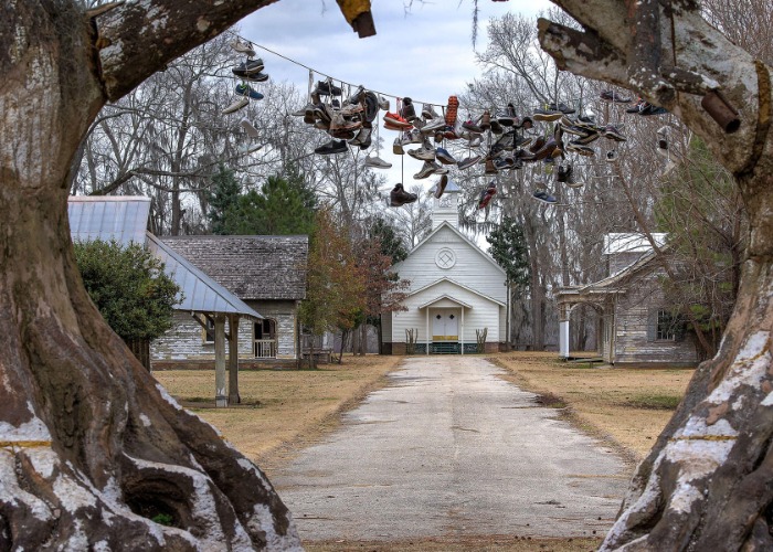 The eerie Alabama ghost town with a Hollywood secret | loveexploring.com