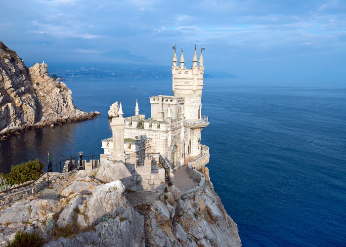 On the edge: the world's most perilous places | loveexploring.com