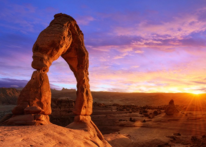 The most iconic landmark in every state | loveexploring.com