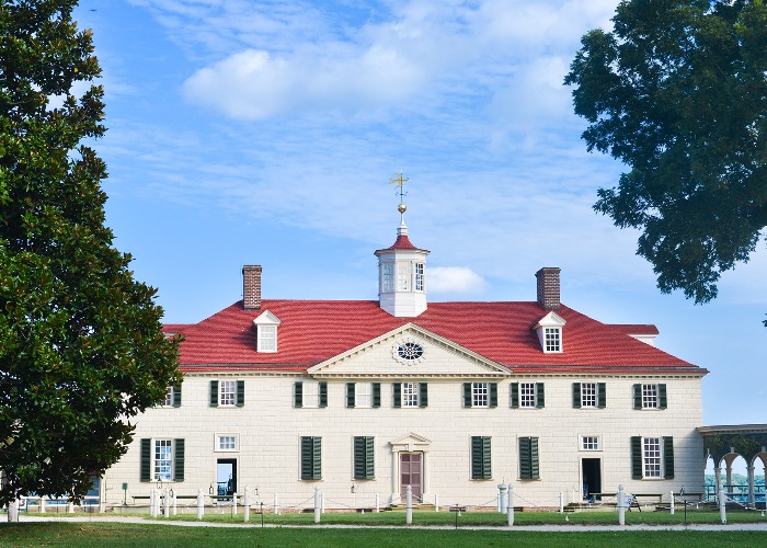 The most historic building in every state | loveexploring.com