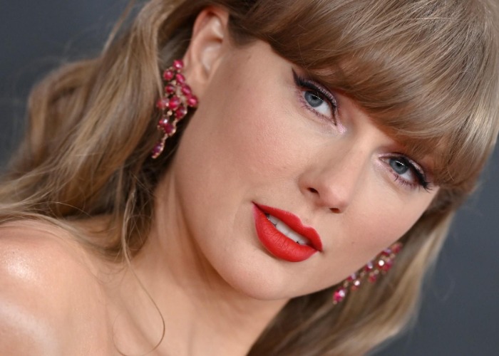 Capitalist queen? Taylor Swift’s billionaire era | lovemoney.com