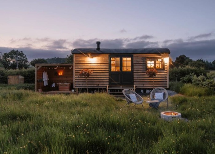 The world’s most romantic hideaways you can actually stay in ...