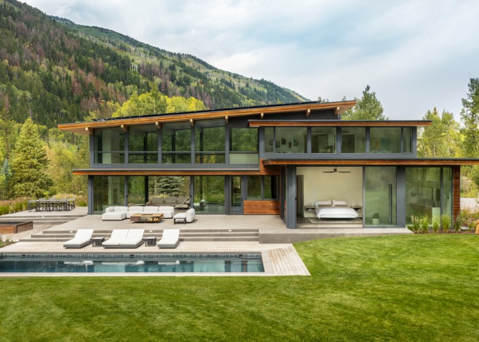 Step inside 7 luxury prefab mansions built in just a few days | loveinc.com