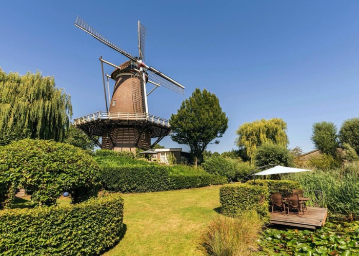 The world’s best windmill houses | lovemoney.com