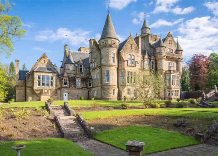 8 castle homes around the world we’d love to live in | lovemoney.com