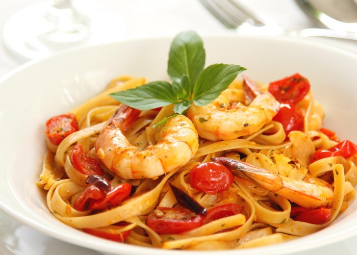 30 quick and tasty recipes you can make from frozen foods | lovemoney.com