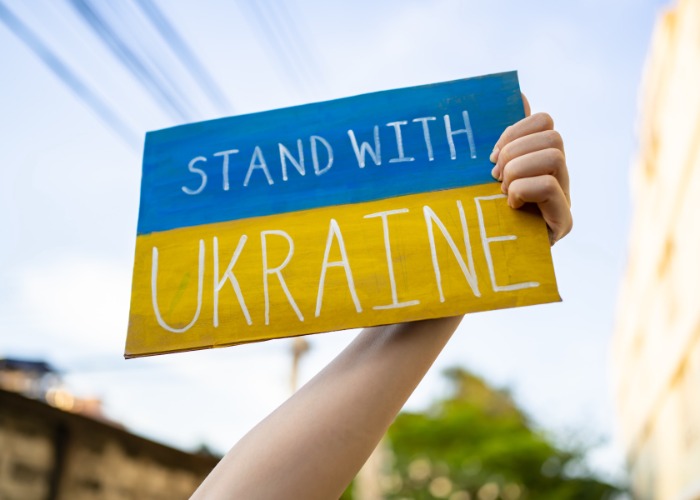 Countries that have offered Ukraine the most financial support ...