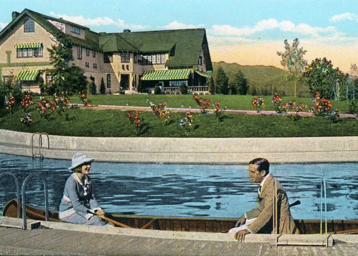 Pickfair: tour the Beverly Hills mansion of Hollywood's first golden ...