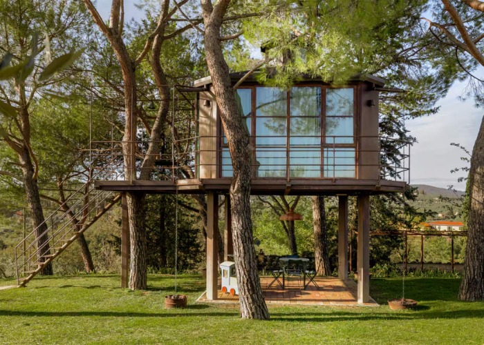 Stilt houses that elevate living to an art form | loveexploring.com