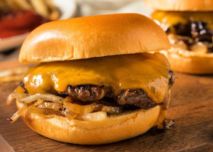 The most delicious fast food dishes invented in the USA, ranked ...
