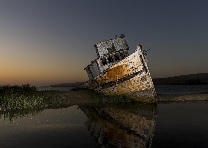 Eerie images of the world's stunning shipwrecks | lovemoney.com