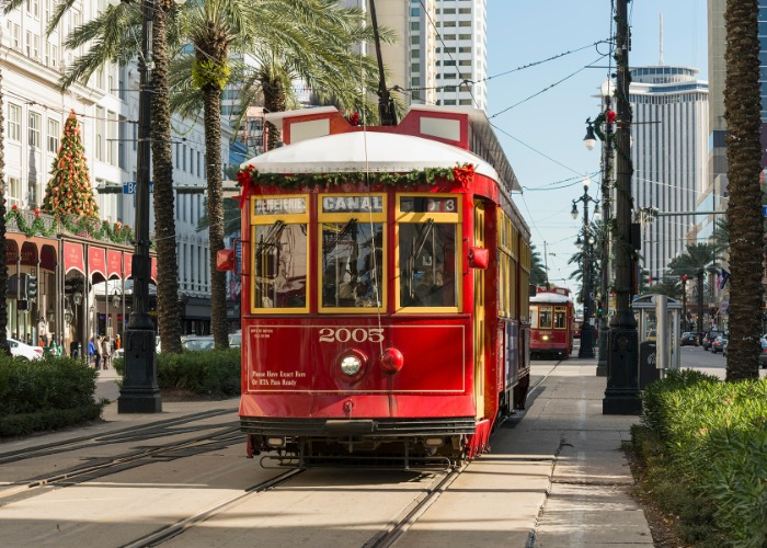 The best car-free US cities for a weekend break | loveexploring.com