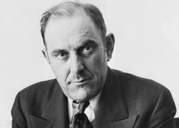 La inverosímil y desternillante historia del estafador que vendió la ...