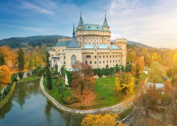 The world’s most beautiful castles, ranked | loveexploring.com