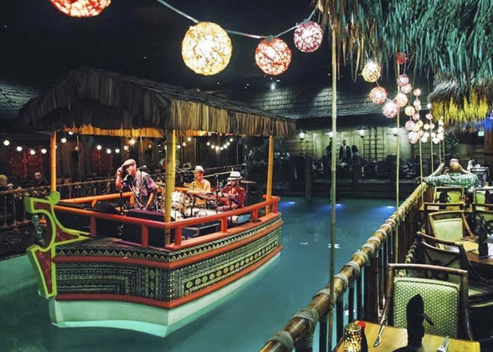 The most unusual restaurant experience in every US state, ranked ...